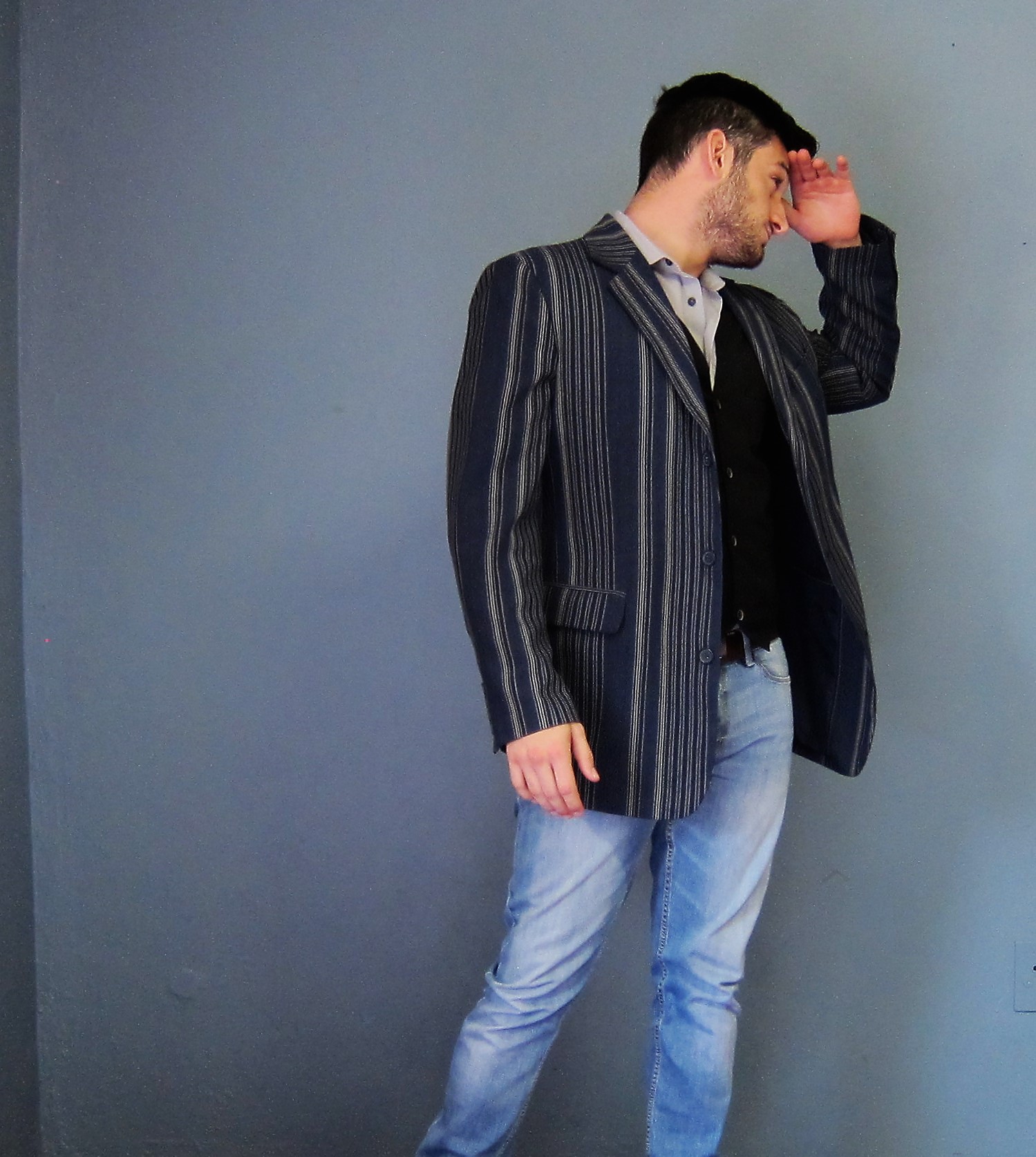 Which way do you dress? – The Green Tailor